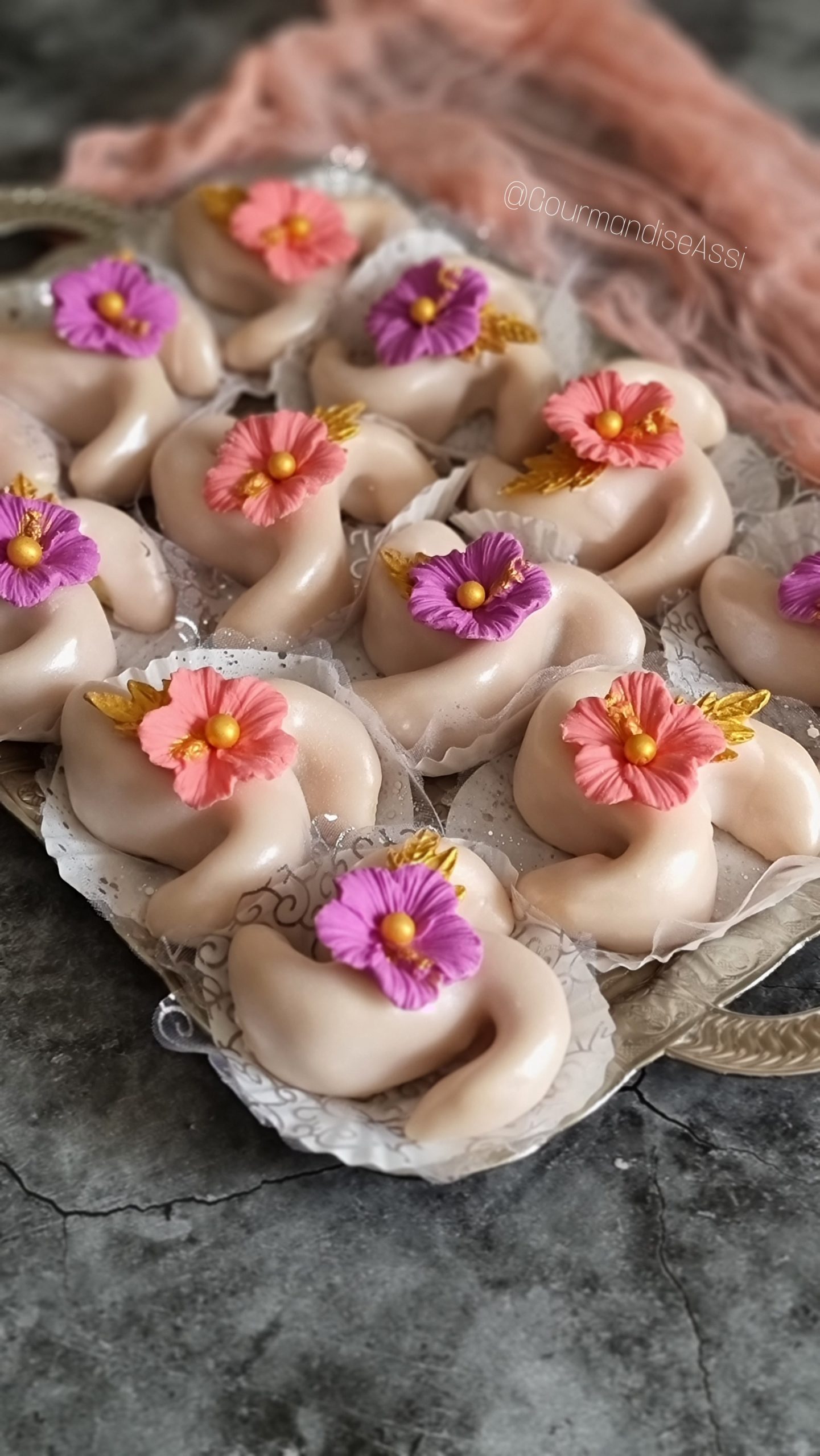 Arayech aux Amandes { Gâteaux Algériens} | Gourmandise Assia