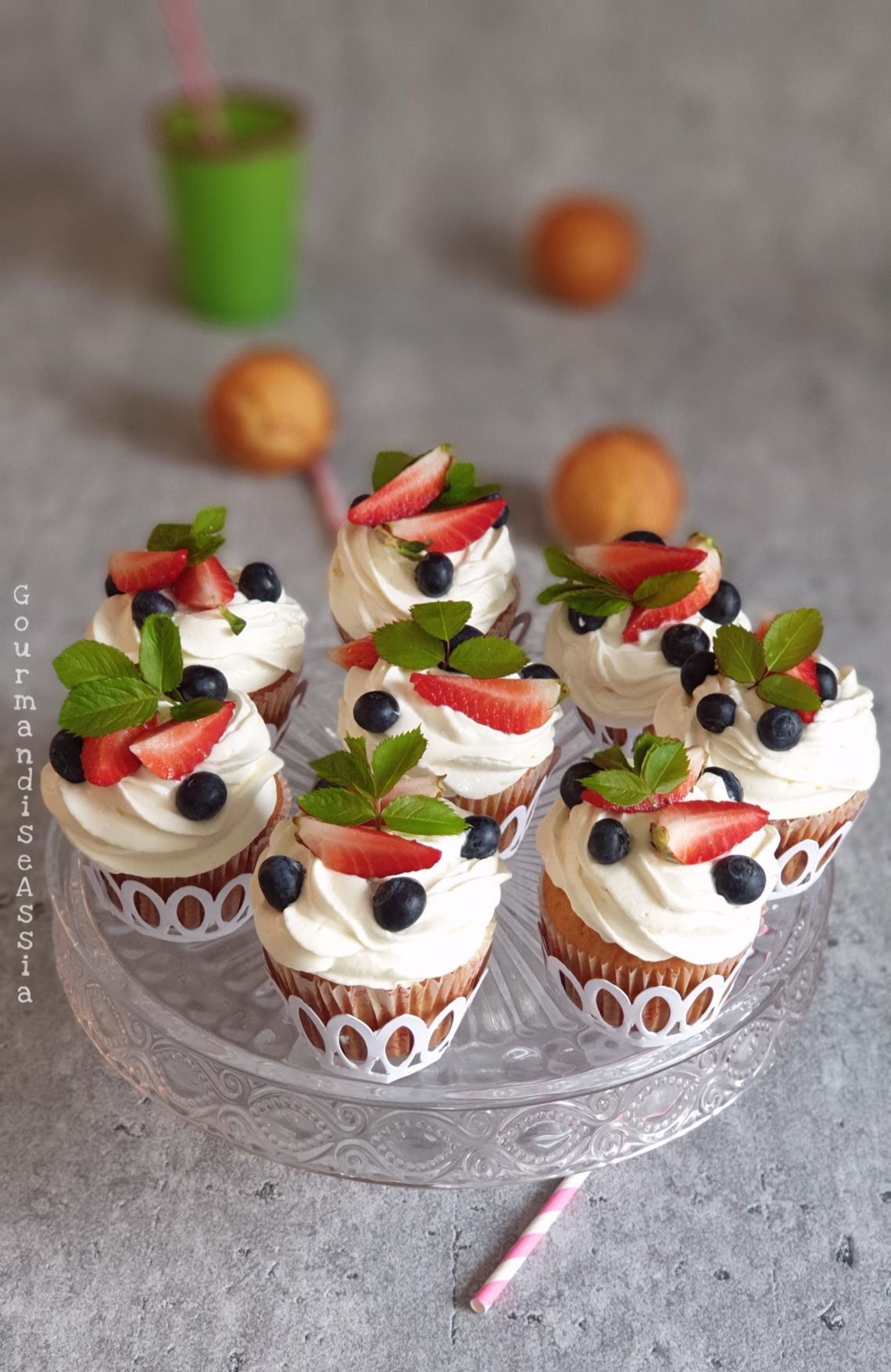 CupCakes aux Fruits Rouges et Ricotta | Gourmandise Assia