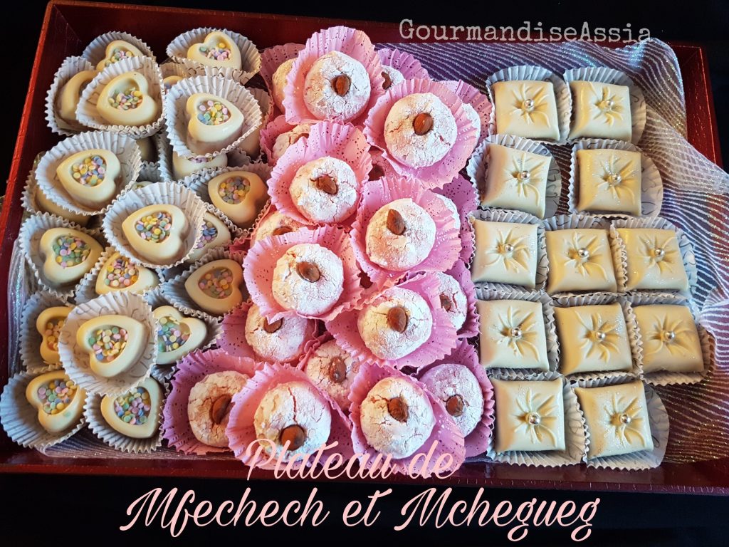 El Mechkouk aux Amandes | Gourmandise Assia