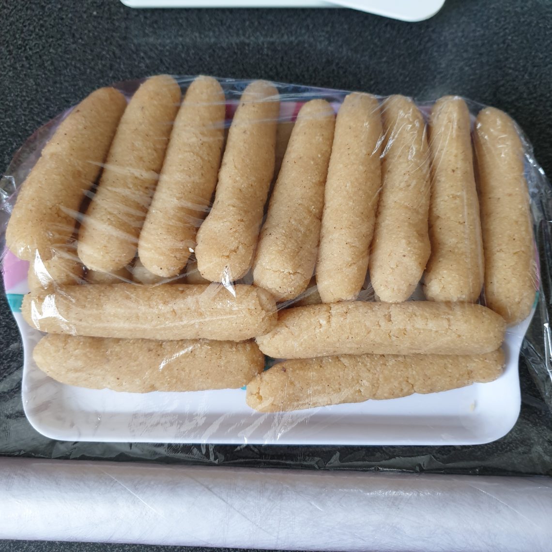 Tcharek Msaker ou Cornes de Gazelle | Gourmandise Assia