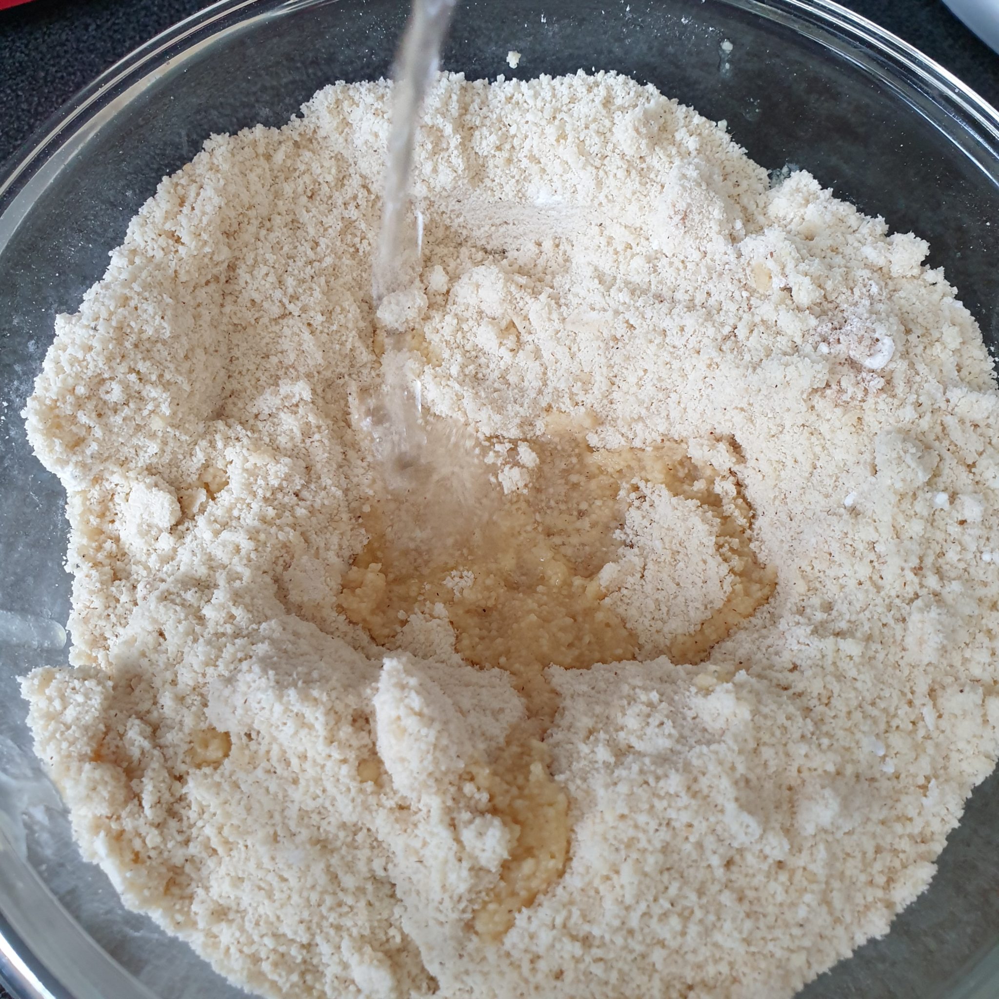 Tcharek Msaker ou Cornes de Gazelle | Gourmandise Assia